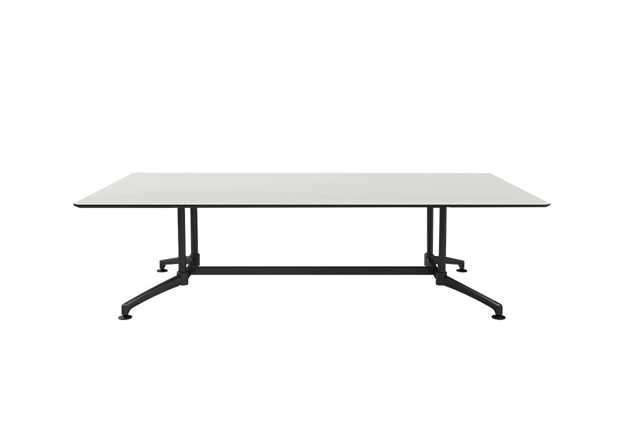 I.AM Table – meinteriors